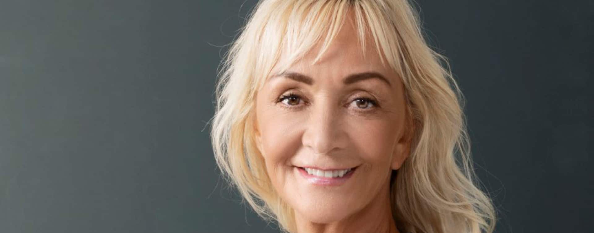 Book Charlotte Bircow foredrag - Helt uforpligtende - Tajmer.dk